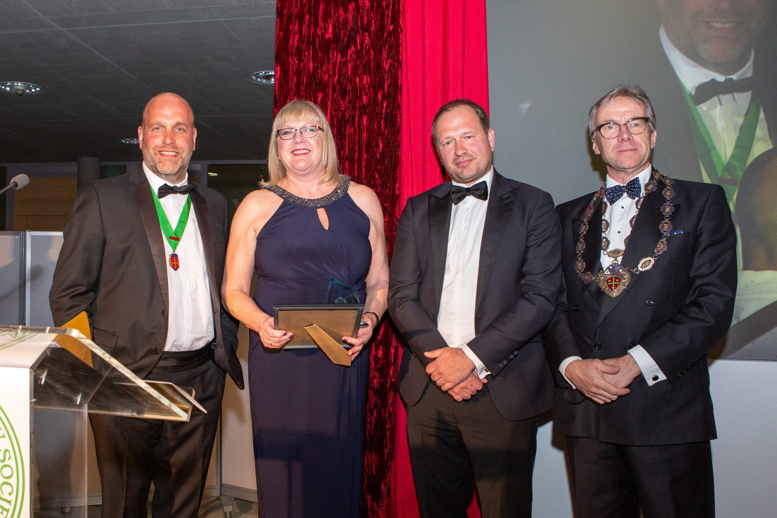 Partner receives lifetime achievement award | Rothera Bray